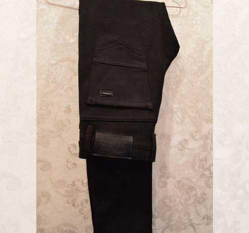 Джинсы Levi Strauss р. 29