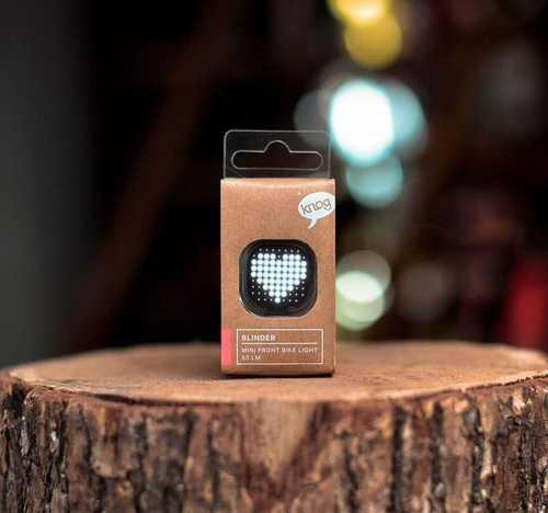 Передний габарит Knog Blinder Mini Love Front