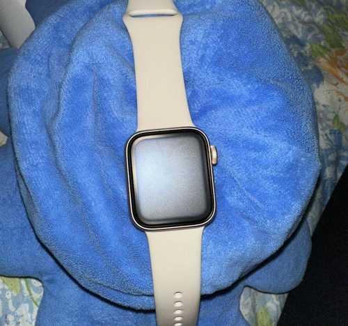 Часы apple watch se 2020 40 мм