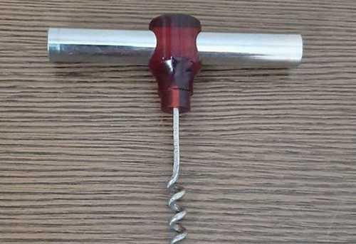 Штопор с ножом для открывания металлических крышек
