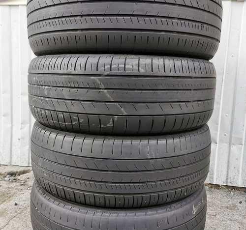 Goodyear EfficientGrip RVF02 205/55 R17