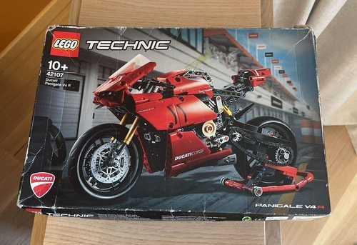 Lego Technic новый panigale v4r ducati