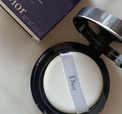 Dior cushion тональный крем 030