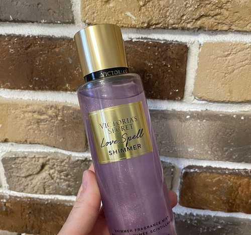 Спрей мист с шиммером Victoria Secret Love Spell