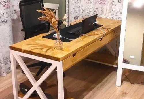Компьютерный стол / игровой стол
