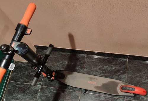 Электросамокат Ninebot KickScooter ES1L