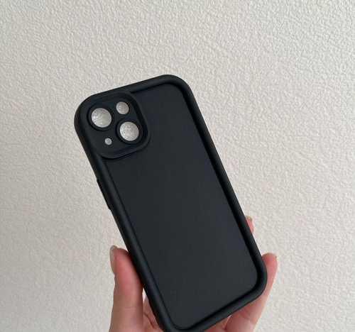 Чехол на iPhone 13
