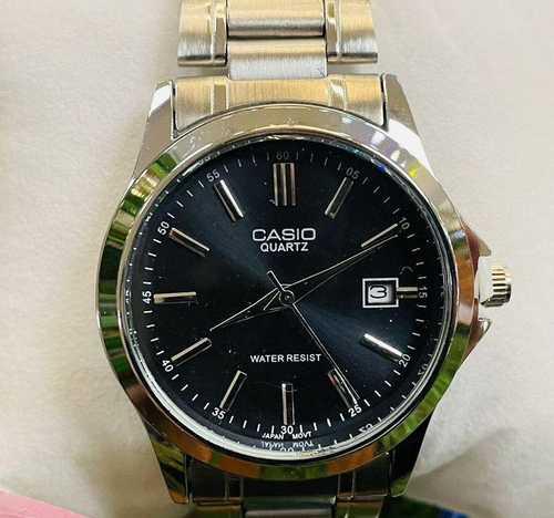 Часы Casio