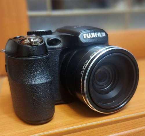 Компактный фотоаппарат fujifilm