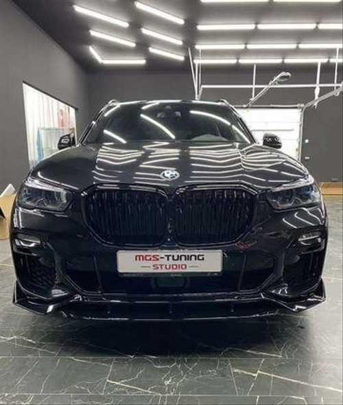 Губа переднего бампера BMW X5 G05 черный глянец