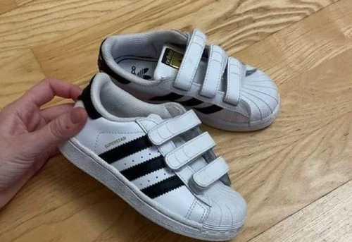 Кроссовки adidas 28 детские