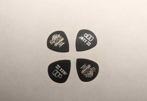 Медиатор Dunlop Jazz III 1,14 мм