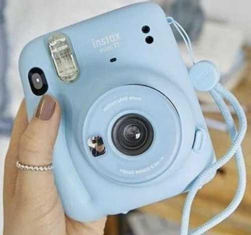 Фотоаппарат instax mini 11