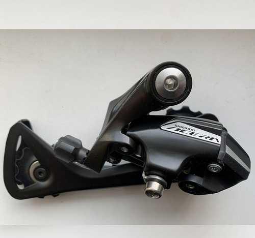 Задний переключатель Shimano RD-M3020