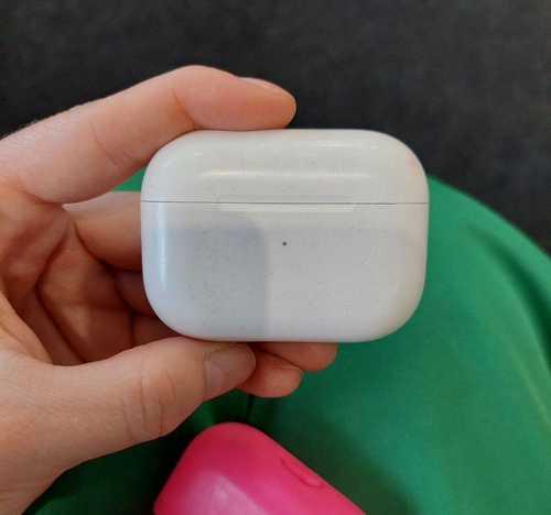 Бокс футляр для наушников Apple AirPods Pro