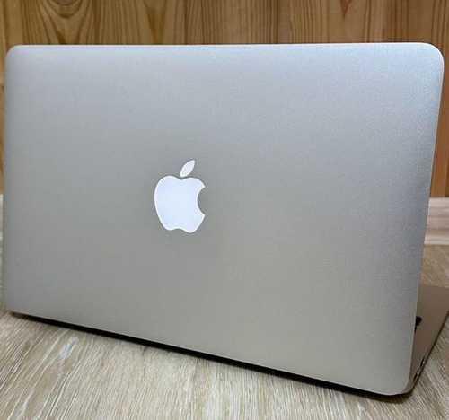 MacBook Air 11 2014
