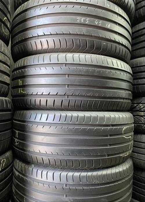 Vredestein Ultrac Cento 255/45 R18