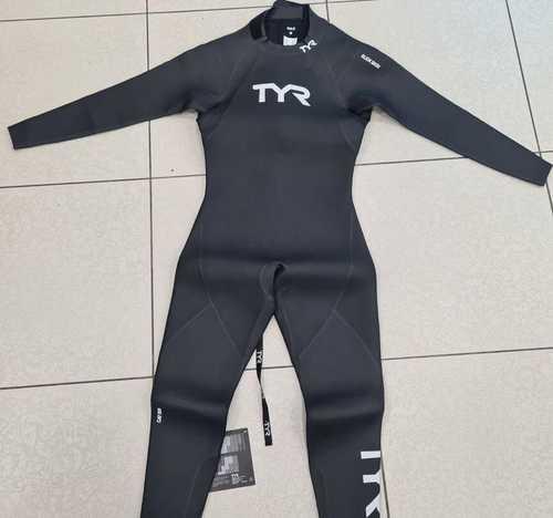 Гидрокостюм TYR Wetsuit Male Hurricane Cat 1