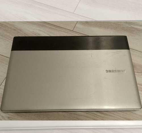 Ноутбук samsung np rv515