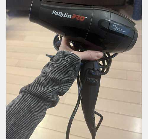 Фен Babyliss pro