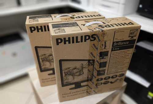 Лот из двух мониторов 17'' Philips 17S1SB/00