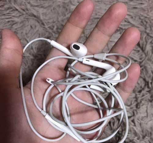 Наушники Apple Earpods lightning