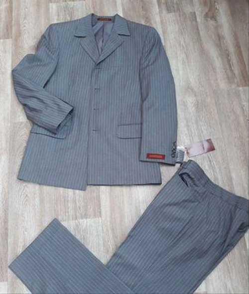 Костюм мужской р S/М (рост 164), новый