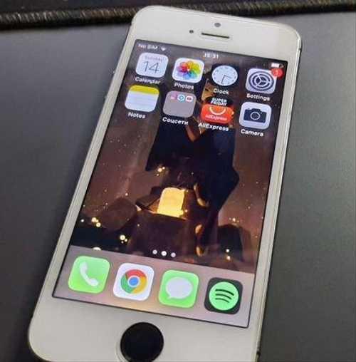 Телефон iPhone 5s