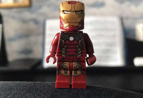Lego Marvel минифигурка железного человека W43
