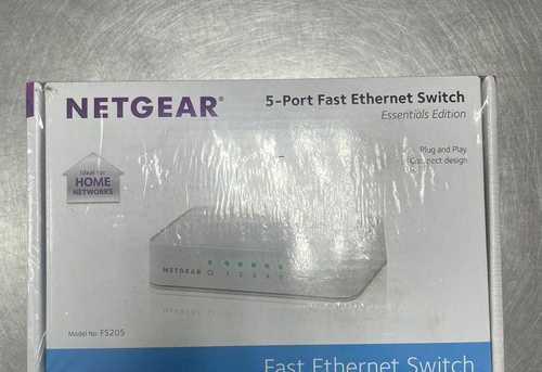 Коммутатор Netgear FS205-100PES