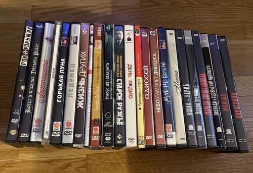 CD-диски с фильмами