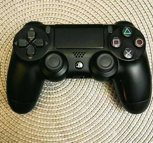 Геймпад Sony DualShock 4 (Оригинал)