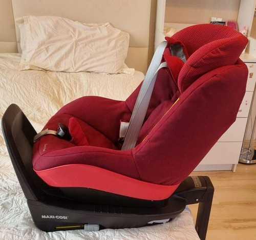 Автомобильное кресло maxi cosi