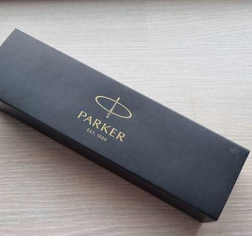 Шариковая ручка parker