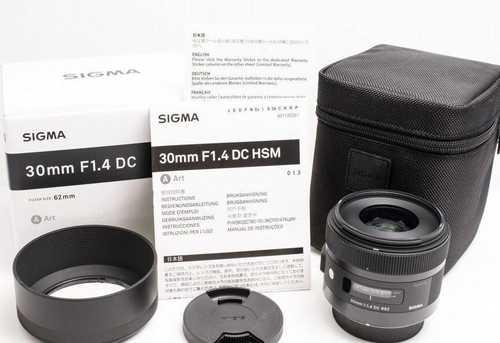 Canon sigma AF 30mm f/1.4 Art DC+Фильтр+Коробка+