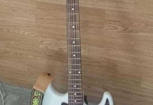 Sqoe sest230 Stratocaster HSS White