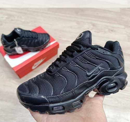 Кроссовки Nike air max Tn plus