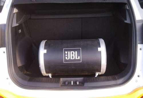 Автомобильный сабвуфер JBL GT4 1000 Ватт