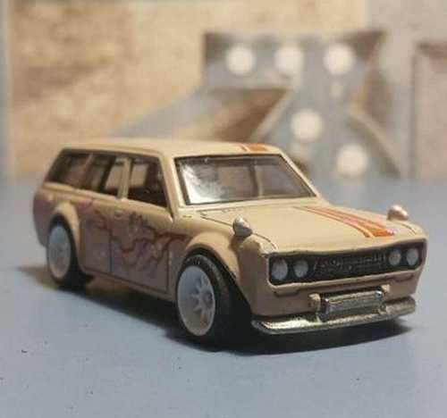 Hot wheels premium custom Datsun 510