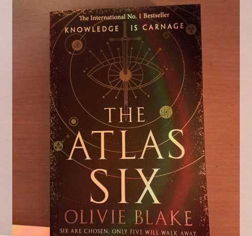 The atlas six книга на английском