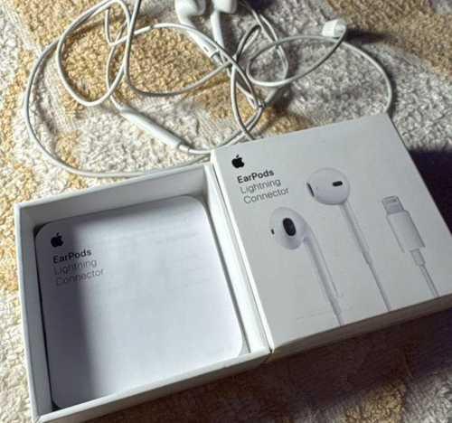 Наушники apple earpods lightning