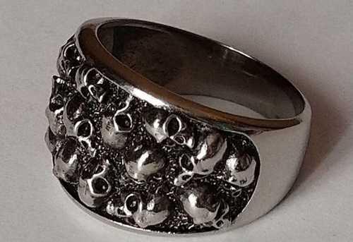 Серебряное кольцо черепа