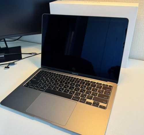 Apple MacBook Air 13 2020 M1 8gb 256