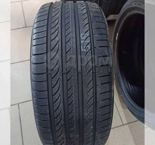 Pirelli Powergy 245/45 R19