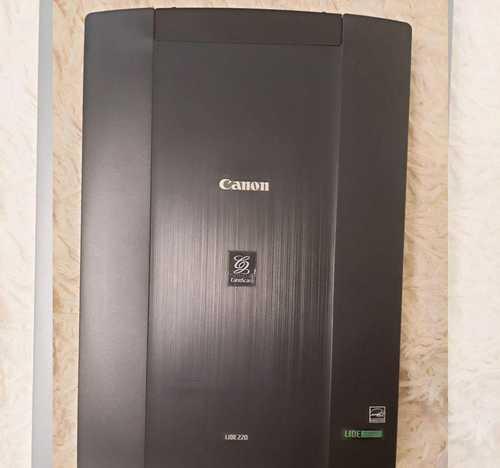 Сканер Canon lide 220