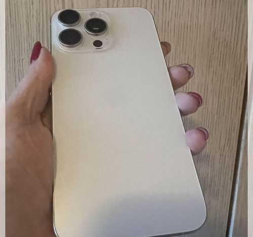 iPhone 15 Pro Max, 256 ГБ