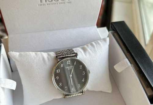 Швейцарские часы Tissot T109.410.11.072.00