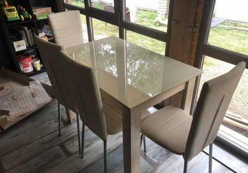 Стол обеденный раздвижной со стеклом