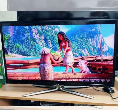 Телевизор LG 42" LED FullHD   пульт