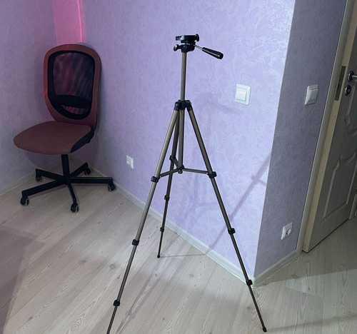Штатив 125 см